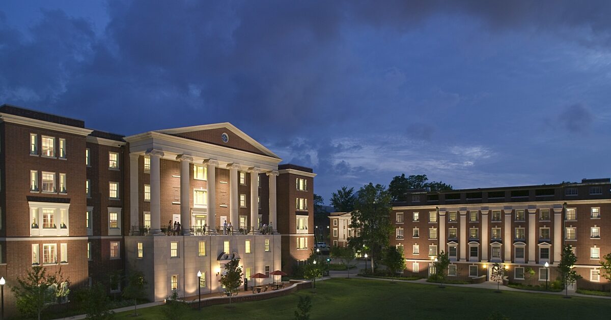Vanderbilt University - Martha Rivers Ingram Commons